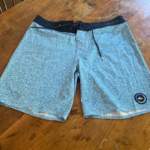 Quiksilver | Swim | Mens Quicksilver Swim Trunks | Poshmark